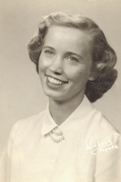 Eileen Willis, Hoyt KS